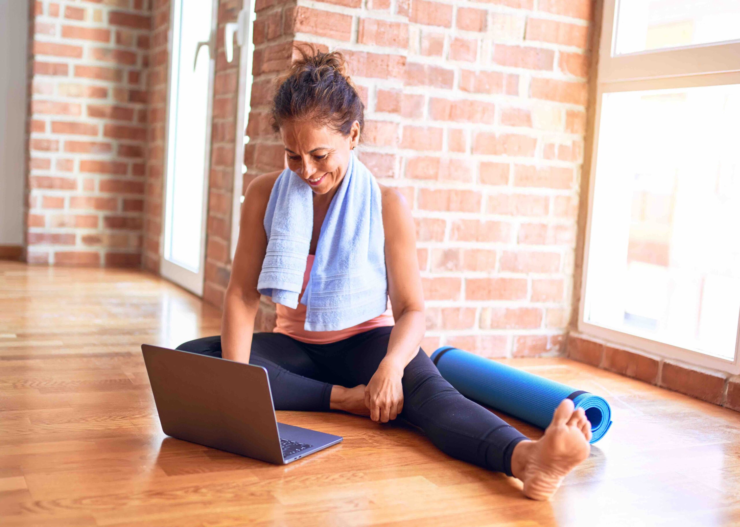 Rygøvelser hjemme til iskias-smerter